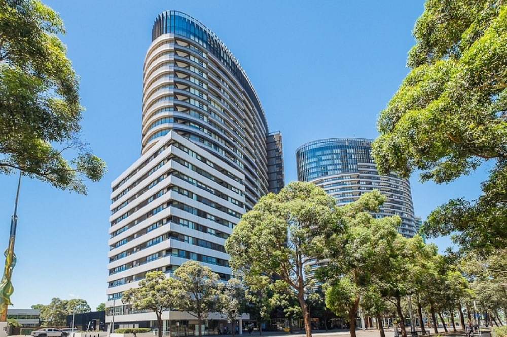 Australian Tower Stay Sydney in Sydney | 2024 Updated prices, deals ...