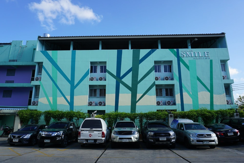 Smile Mansion in Nakhon Si Thammarat Province | 2024 Updated prices ...