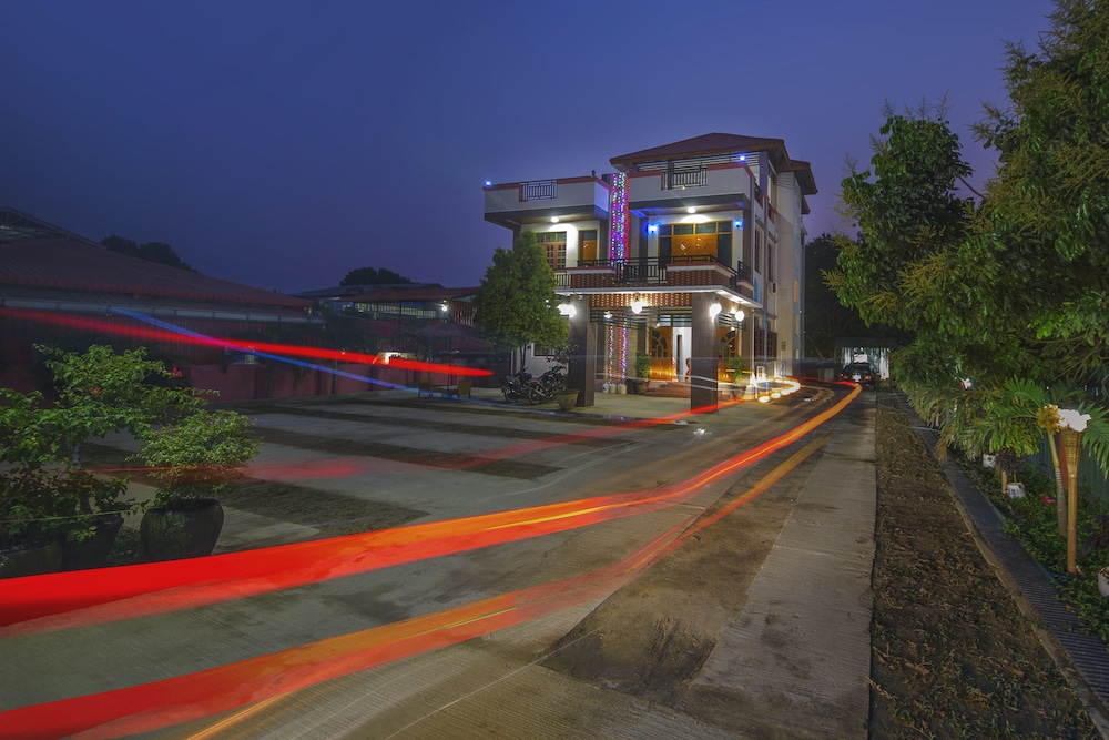 Thit Sar Shin Guest House in Sagaing | 2023 Updated prices, deals ...