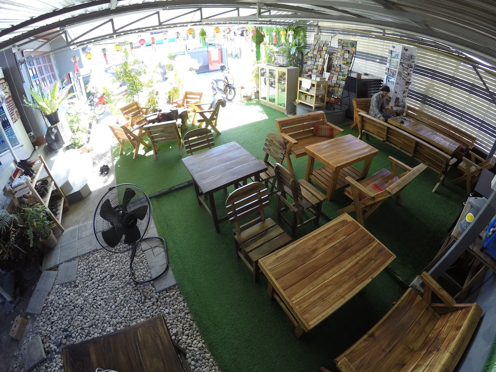 Wualai Hostel in Chiang Mai | 2024 Updated prices, deals - Klook United ...