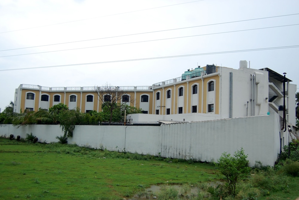 The Royal Residency in Gaya | 2024 Updated prices, deals - Klook United ...