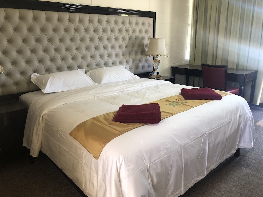 Inland Oasis Motel in Mount Isa | 2025 Updated prices, deals - Klook ...