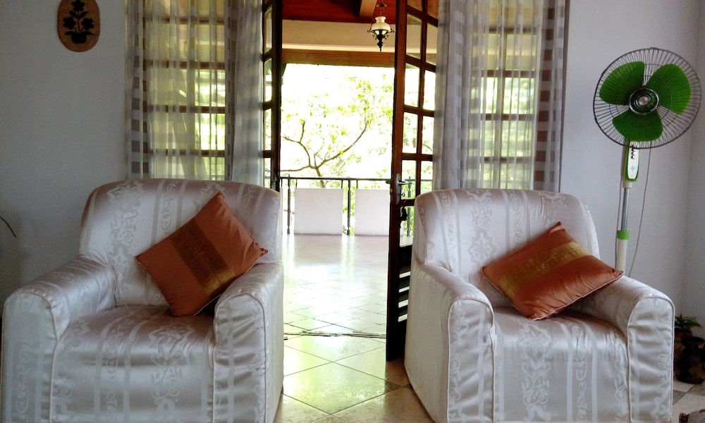 Lake Terrace in Kandy | 2025 Updated prices, deals - Klook United States