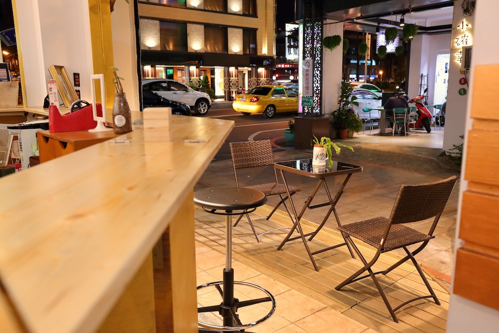 Te en Té Tea &Floriage Hostel in Tainan | 2023 Updated prices, deals ...