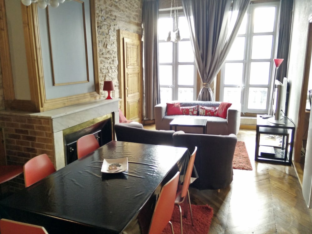 Constantine Terreaux in Lyon | 2023 Updated prices, deals - Klook ...