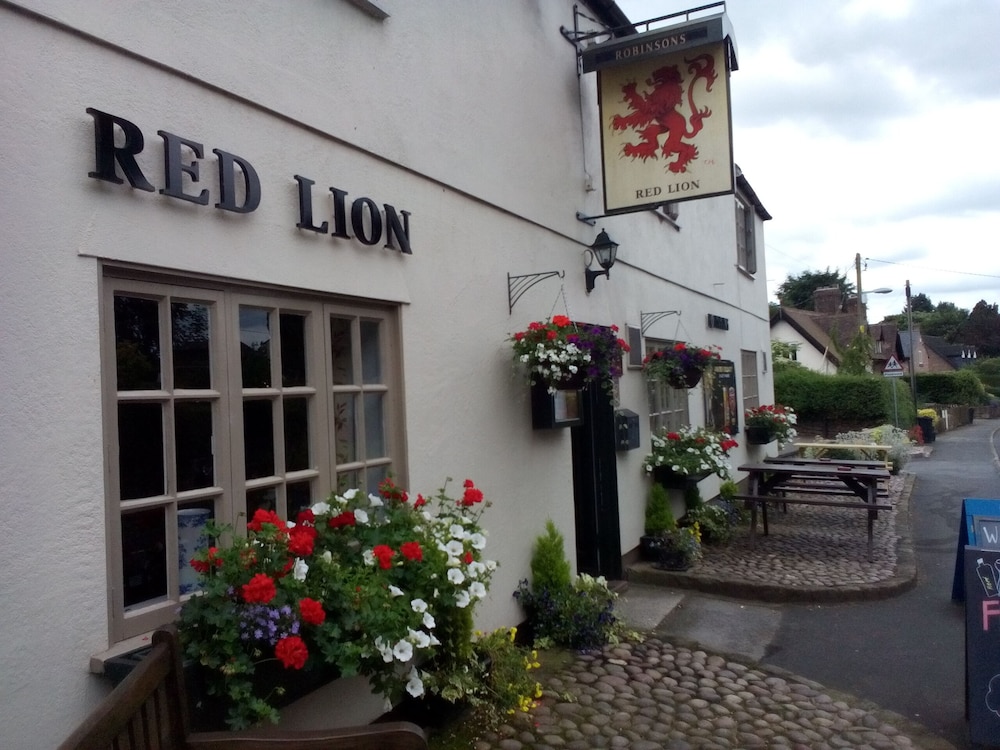 Red Lion Inn in Cheshire West and Chester | 2025 Updated prices, deals ...