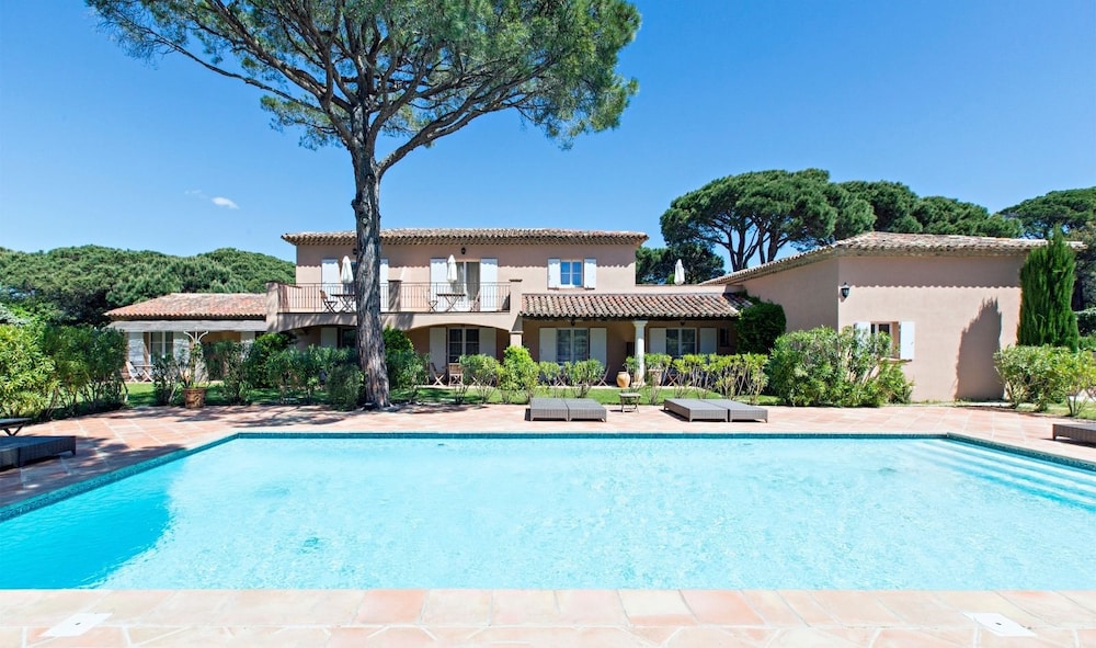 La Villa d'Andrea in Draguignan | 2023 Updated prices, deals - Klook ...
