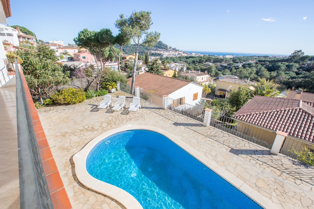 Villa Crespo in Selva | 2024 Updated prices, deals - Klook United States