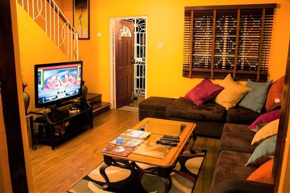 Stadium Gardens Suite in | 2025 Updated prices, deals - Klook ...