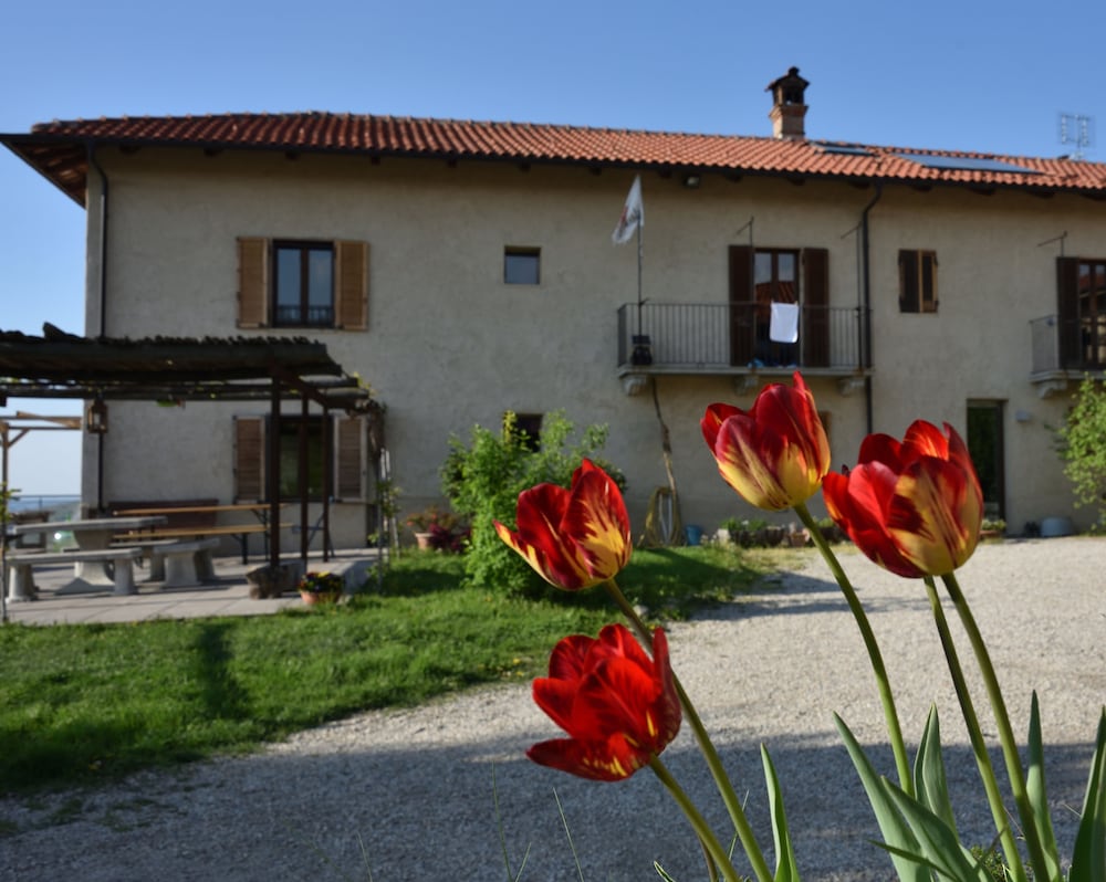 CasaMatilda Agriturismo Langhe in Dogliani | 2025 Updated prices, deals ...