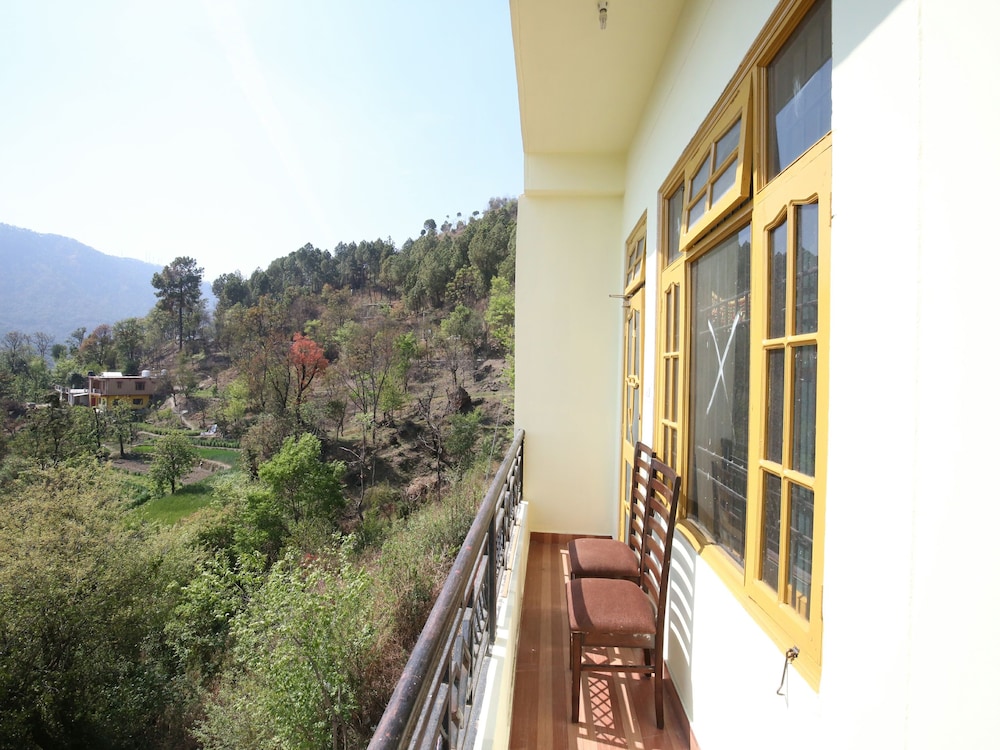 OYO 13127 Home 2BHK Hill View Solan in Solan | 2024 Updated prices ...