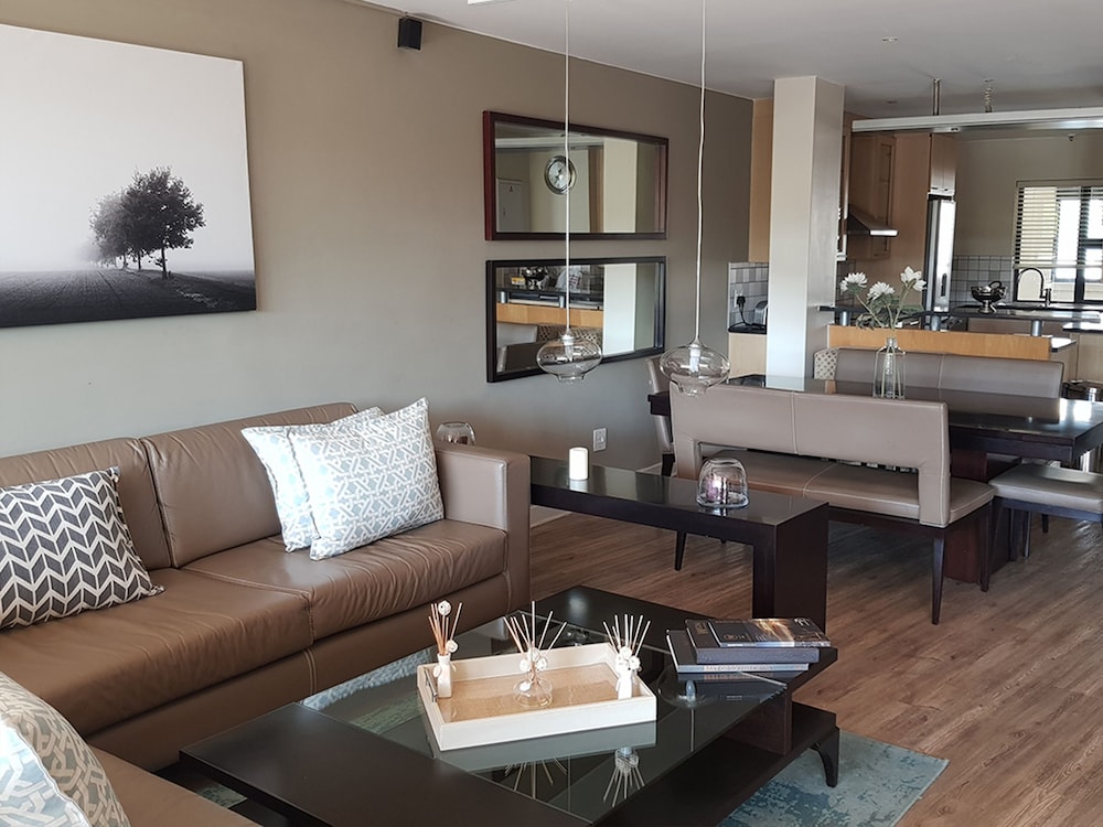 Weom Apartments in City of Johannesburg Metropolitan Municipality ...