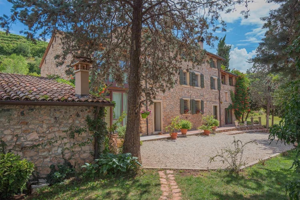 Antica Corte in Soave | 2024 Updated prices, deals - Klook United States