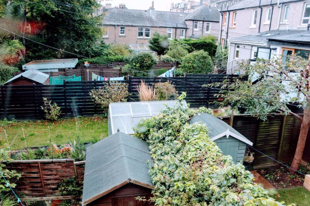 3 Bedroom Central House in City of Edinburgh | 2024 Updated prices ...