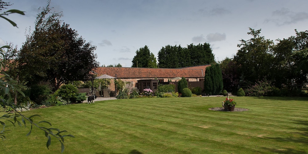 The Courtyard at High Catton Grange in York | 2024 Updated prices ...