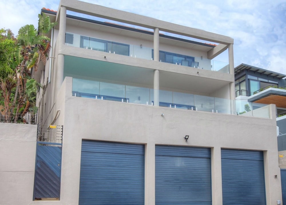 43 Ocean View Drive in City of Cape Town | 2024 Updated prices, deals ...