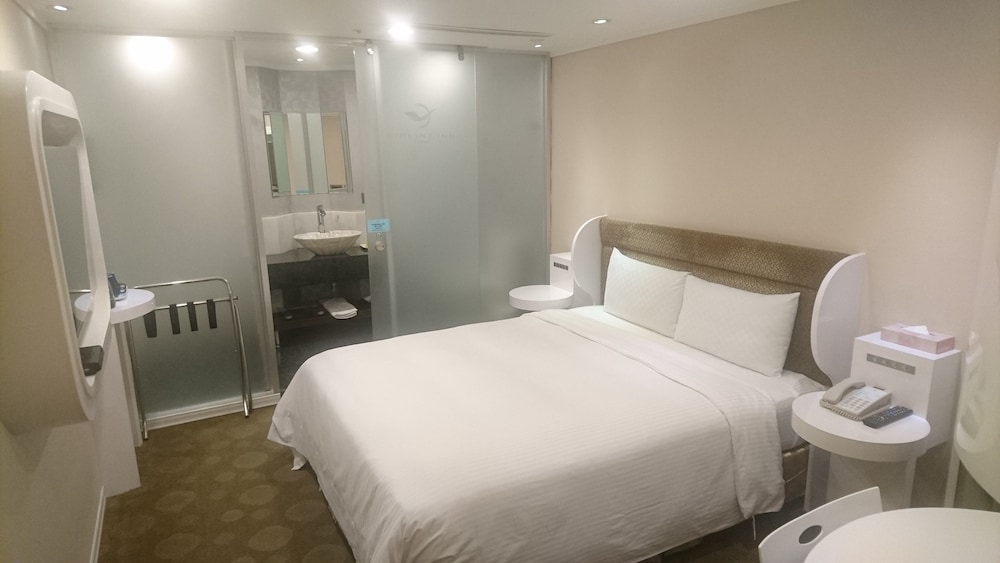 Ximen Airline Hotel Taipei - Reviews and Photos