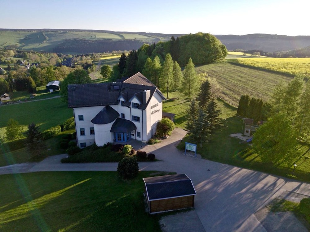 Hotel am Rennberg in Dippoldiswalde | 2025 Updated prices, deals ...