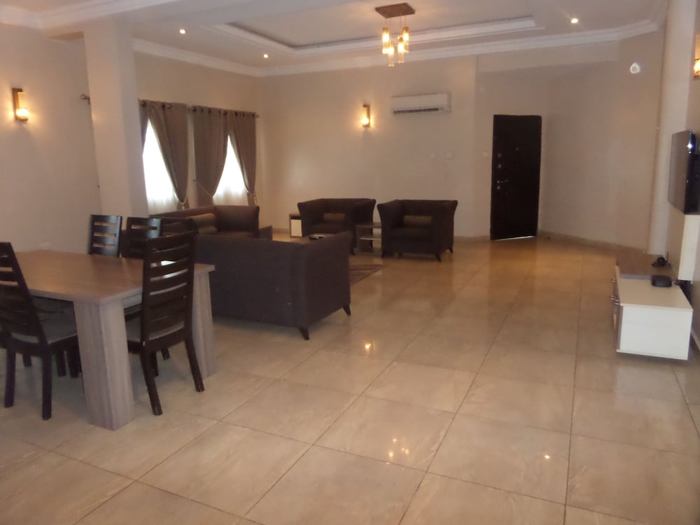 Gloriana Apartments in Municipal Area Council | 2023 Updated prices ...