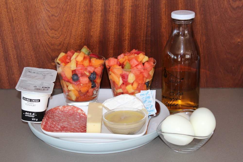 The Lookout Guesthouse in City of Cape Town | 2024 Updated prices ...