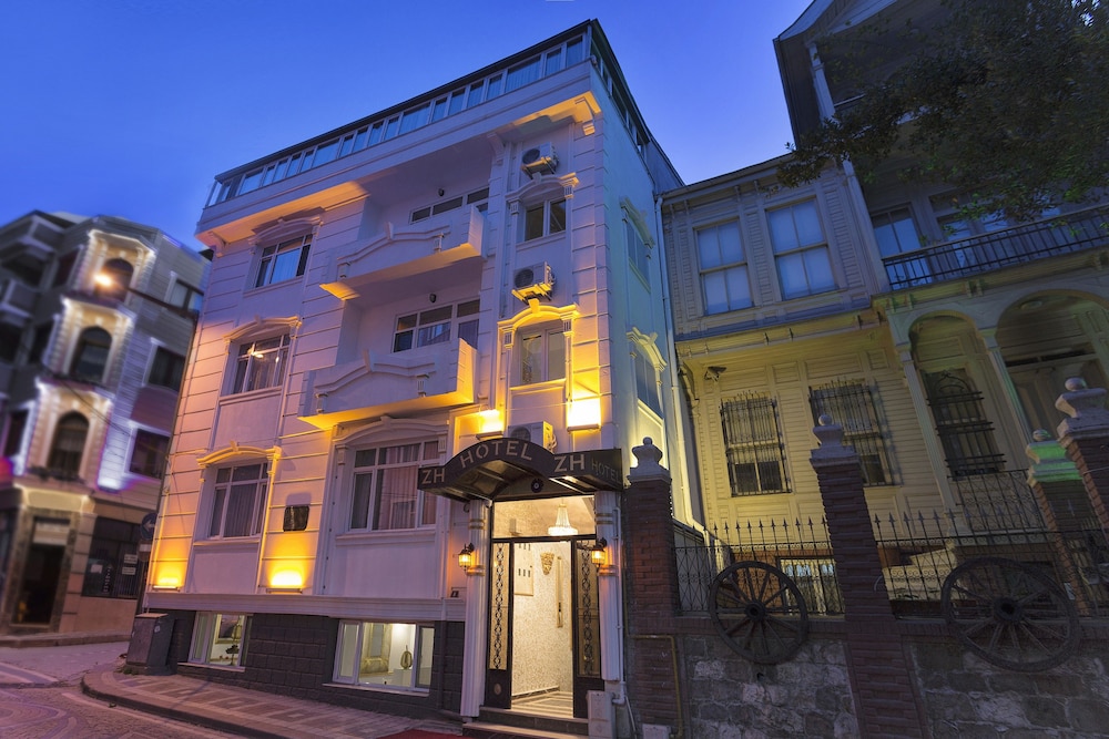 Zeynep Hatun Otel in Çanakkale | 2024 Updated prices, deals - Klook ...