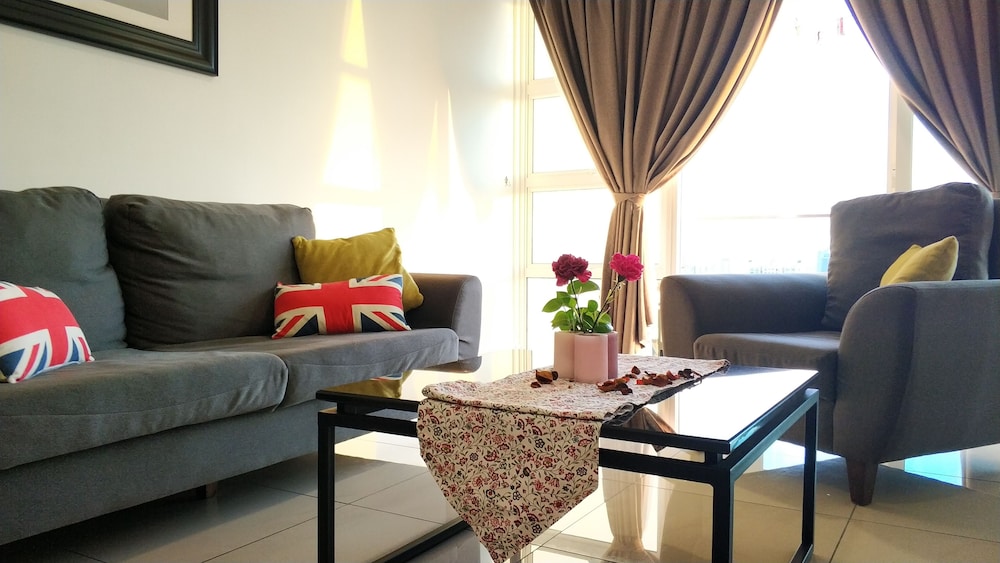 Ais Kacang Sweet Home Pinnacle Tower in Johor Bahru | 2024 Updated ...