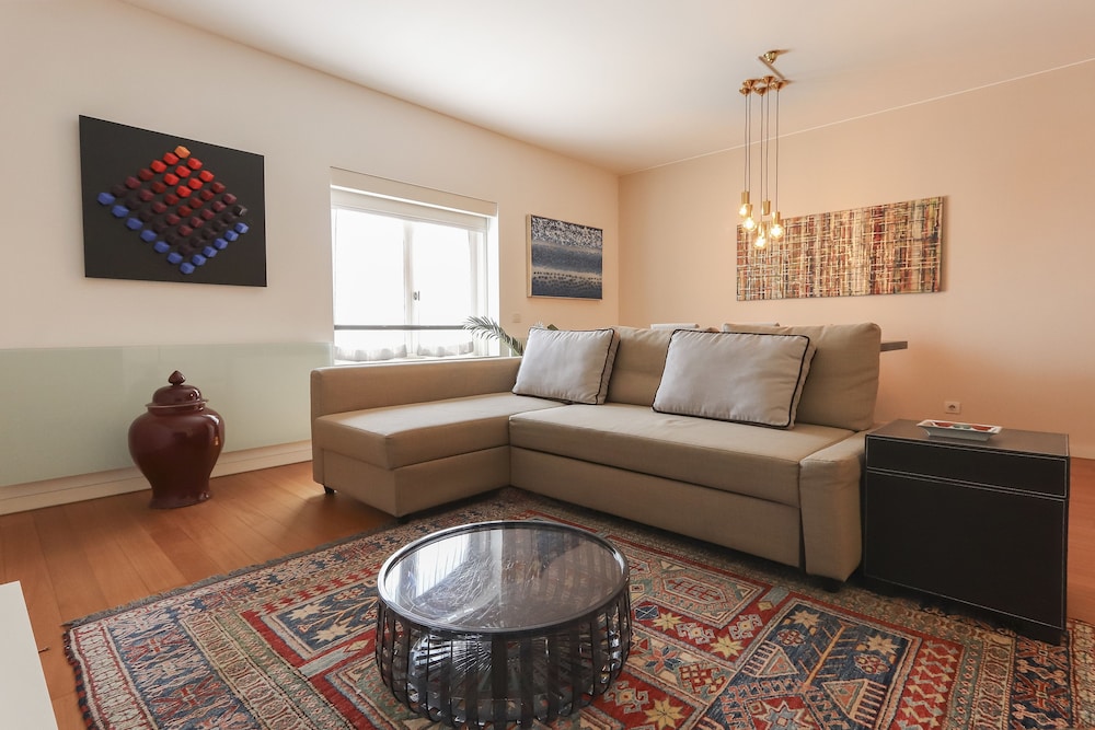 Downtown Chiado by Homing in Lisbon | 2025 Updated prices, deals ...