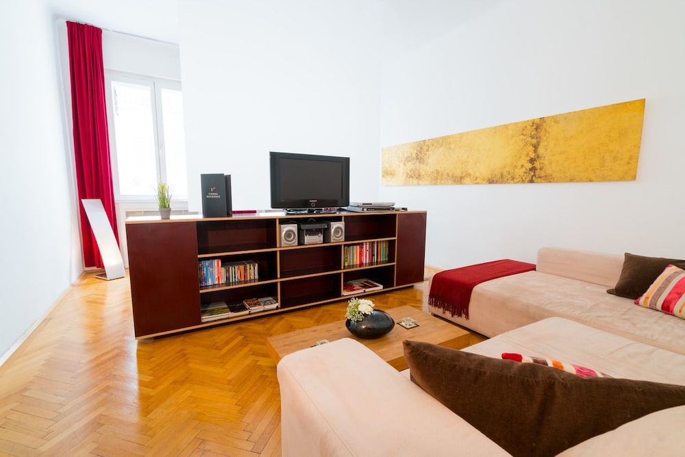 Vienna Residence Conventient Apartment for 2 With Perfect Airport ...