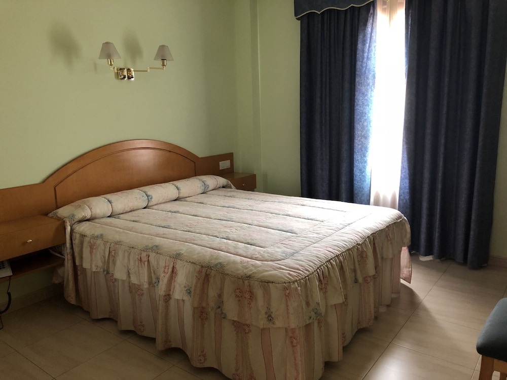 Hotel Silos 2000 in Sierra de la Demanda | 2025 Updated prices, deals ...