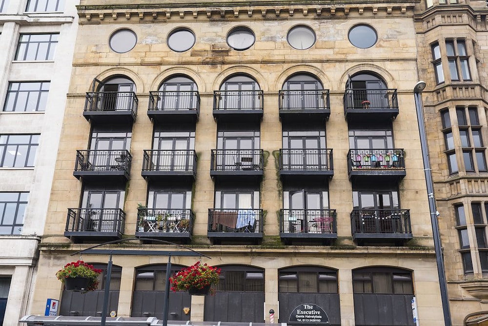 Victoria House Apartments in Leeds | 2023 Updated prices, deals - Klook ...