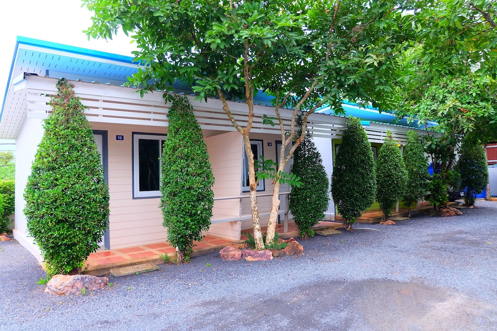 Pecharat Resort in Surat Thani Province | 2025 Updated prices, deals ...