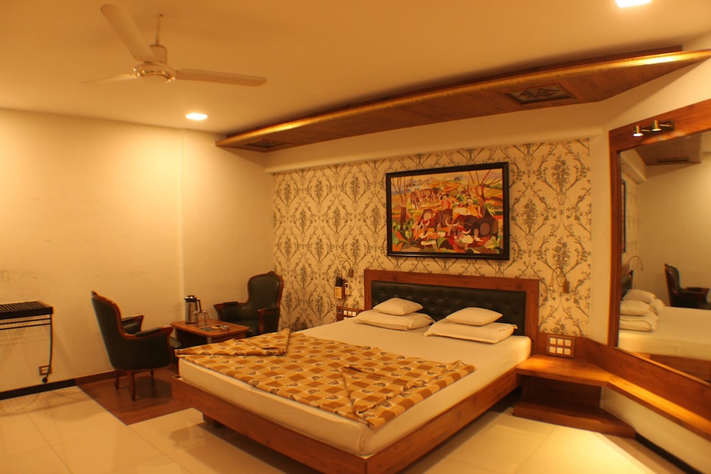 Panchavati Elite Inn in Nashik | 2025 Updated prices, deals - Klook ...