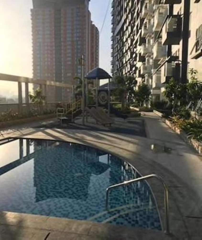 Cubao ManhattanHeights Unit 5H Tower C in Quezon City | 2024 Updated ...