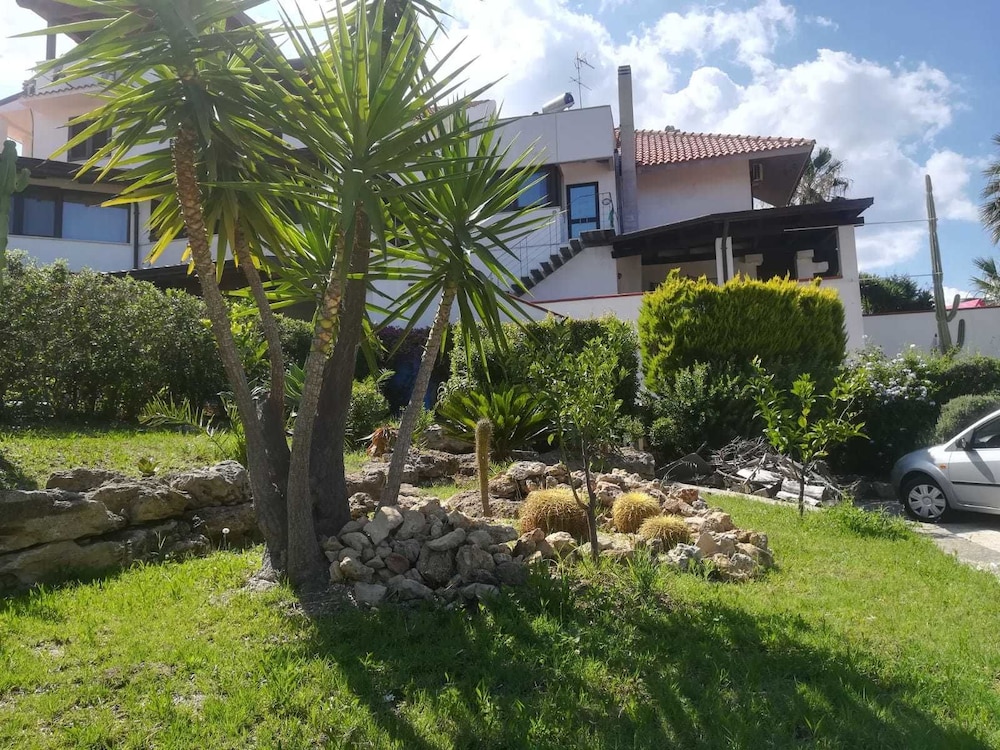 Isabel B&B in Crotone | 2024 Updated prices, deals - Klook United States