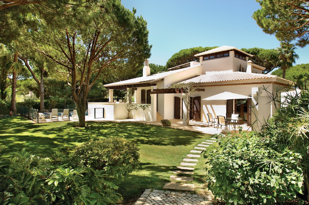 Pine Cliffs Village in Albufeira | 2024 Updated prices, deals - Klook ...