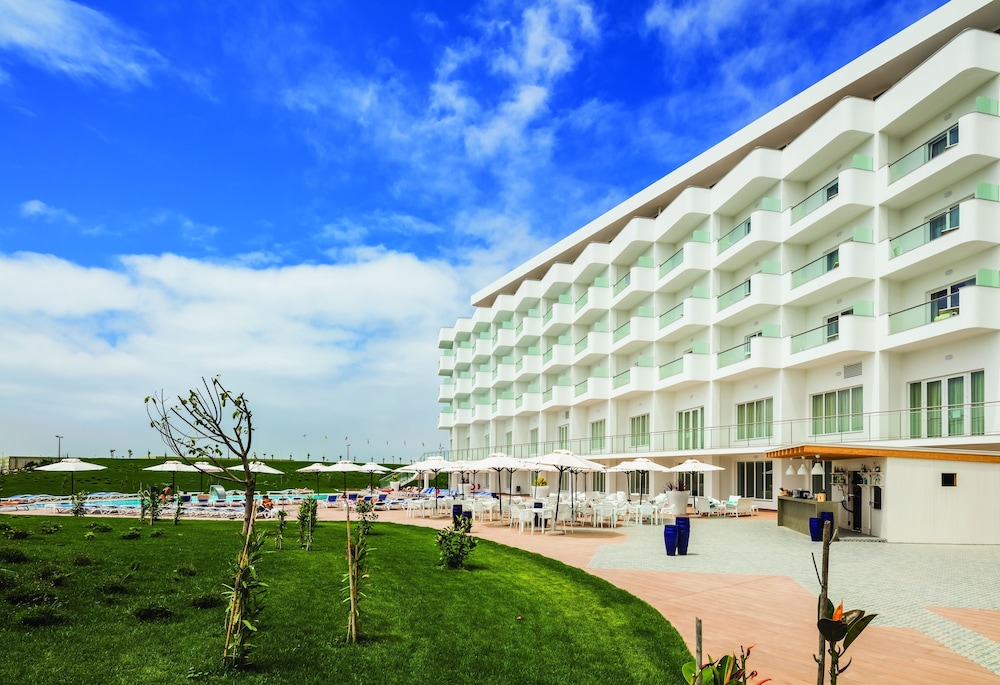 MH Peniche in Pinhal Litoral | 2024 Updated prices, deals - Klook ...