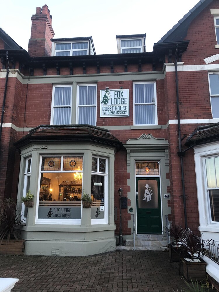 Fox Lodge in Blackpool | 2024 Updated prices, deals - Klook United States
