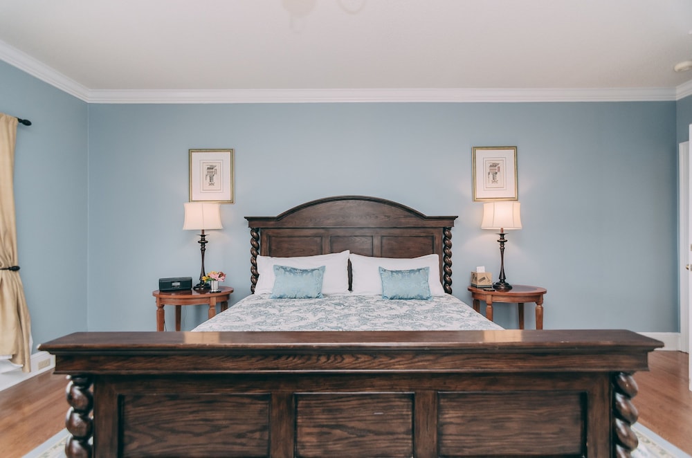 Christopher Place in | 2025 Updated prices, deals - Klook United States