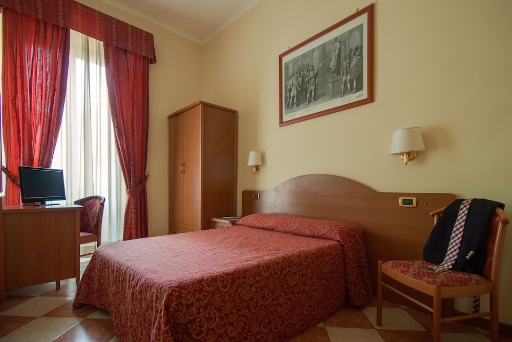 Hotel RomAntica in Rome | 2025 Updated prices, deals - Klook United States