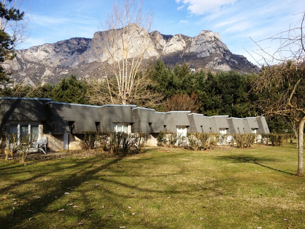 VVF Villages "Les Pyrénées Ariégoises" Les Cabannes in Foix | 2023 ...