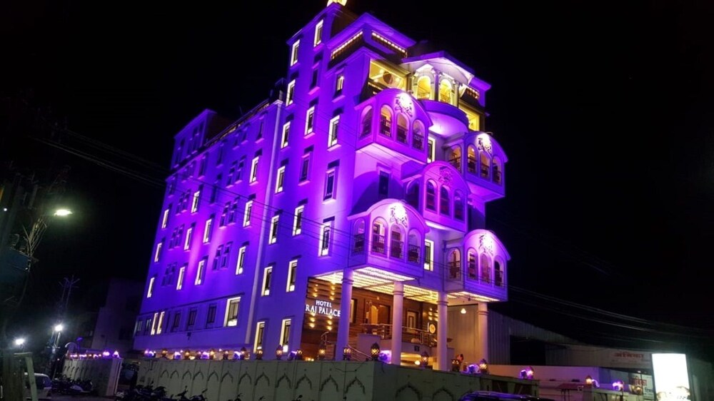 Hotel Raj Palace in Ahmednagar | 2023 Updated prices, deals - Klook ...