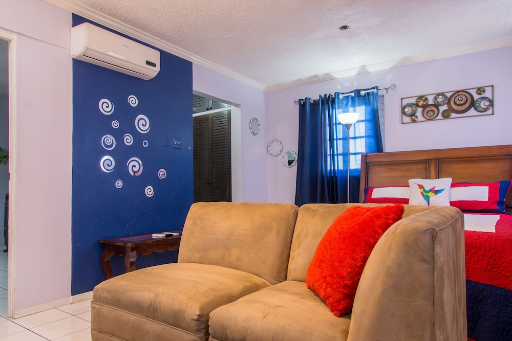 Oakland CE by Pro Homes Jamaica in | 2024 Updated prices, deals - Klook ...