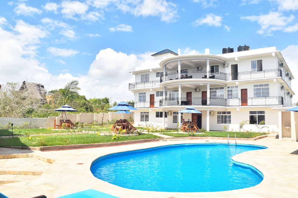 Sea Crest Hotel in Zanzibar | 2025 Updated prices, deals - Klook United ...