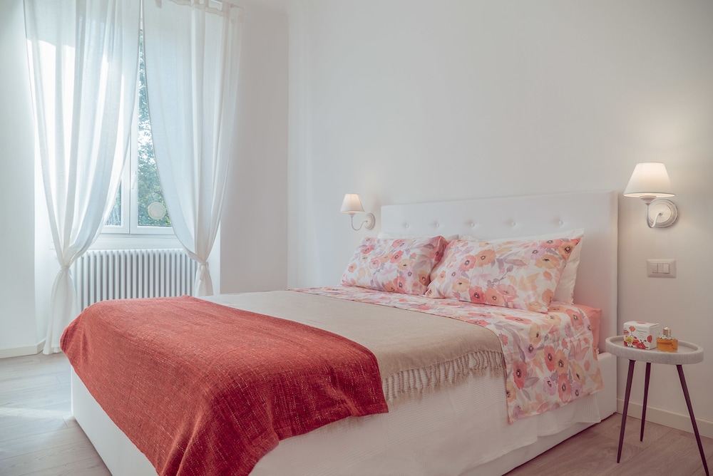 Charming Milanese Apartments in Milan | 2025 Updated prices, deals ...