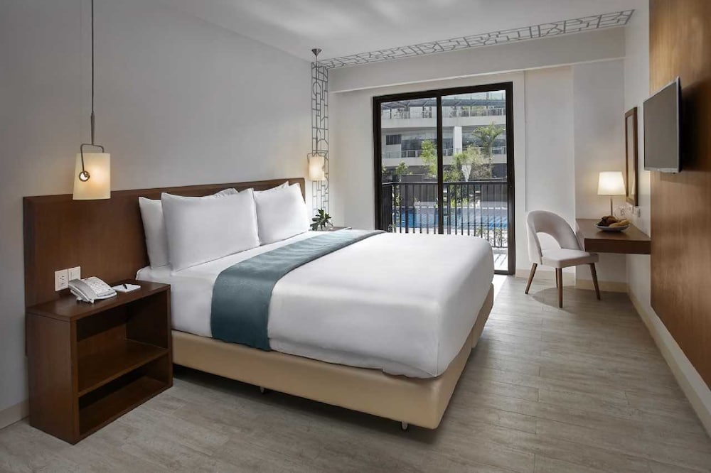 Quest Hotel Tagaytay in Tagaytay | 2025 Updated prices, deals - Klook ...