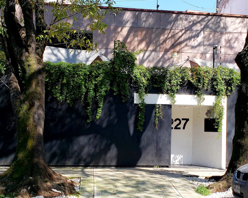 Hotel Singular Goldsmith in Mexico City | 2024 Updated prices, deals ...