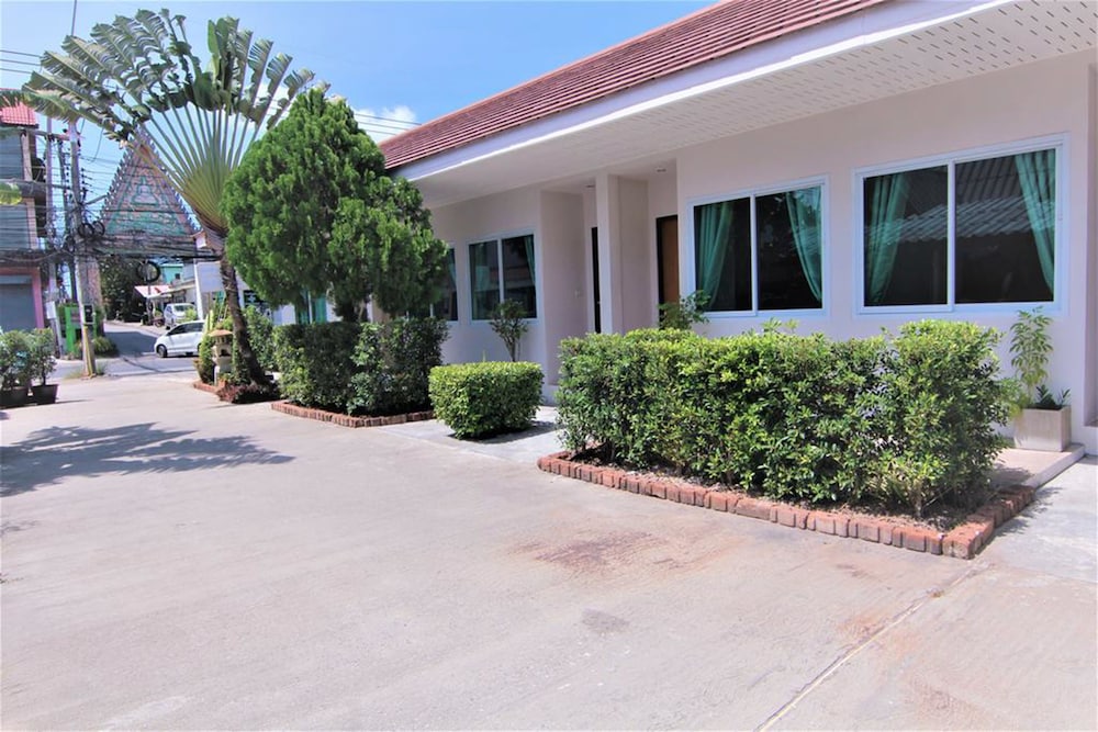 Bangrak Pier Resort in Koh Samui | 2024 Updated prices, deals - Klook ...