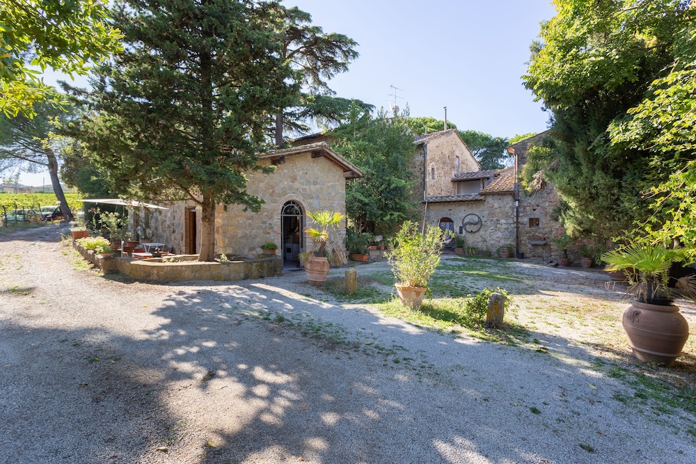 Casa Vacanze Good Buy in San Gimignano | 2025 Updated prices, deals ...