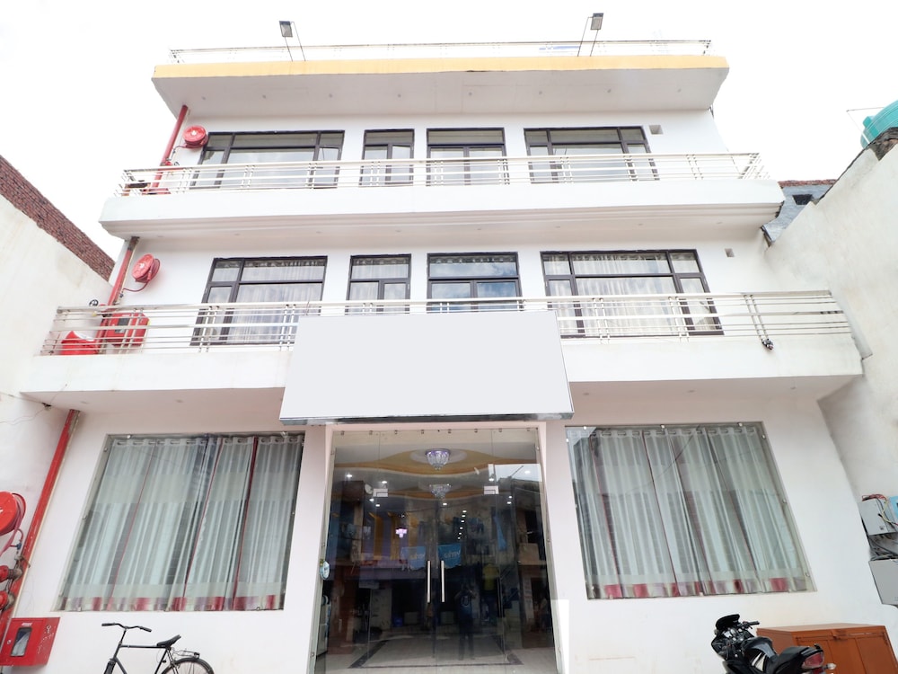 OYO 16694 Hotel Kb Square in Chandigarh | 2023 Updated prices, deals ...