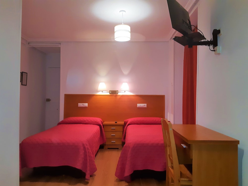 Pensión Martín in Jaen | 2024 Updated prices, deals - Klook United States